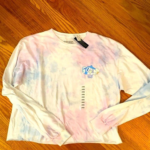 SAMEZU SHARKS CROP | Tops | Samezu Sharks Crop New Size Large | Poshmark